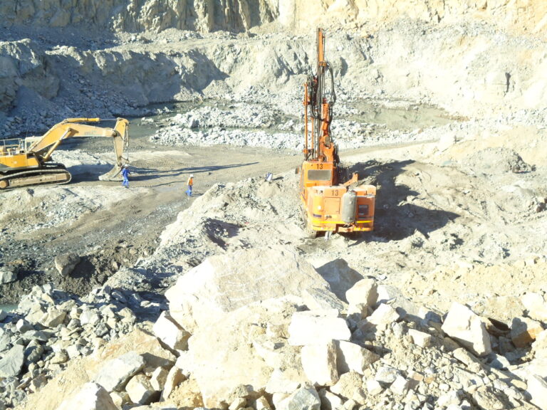New Tailings Dam For Murowa Diamonds (Pvt) Limited (Rio Tinto) - Tarcon ...